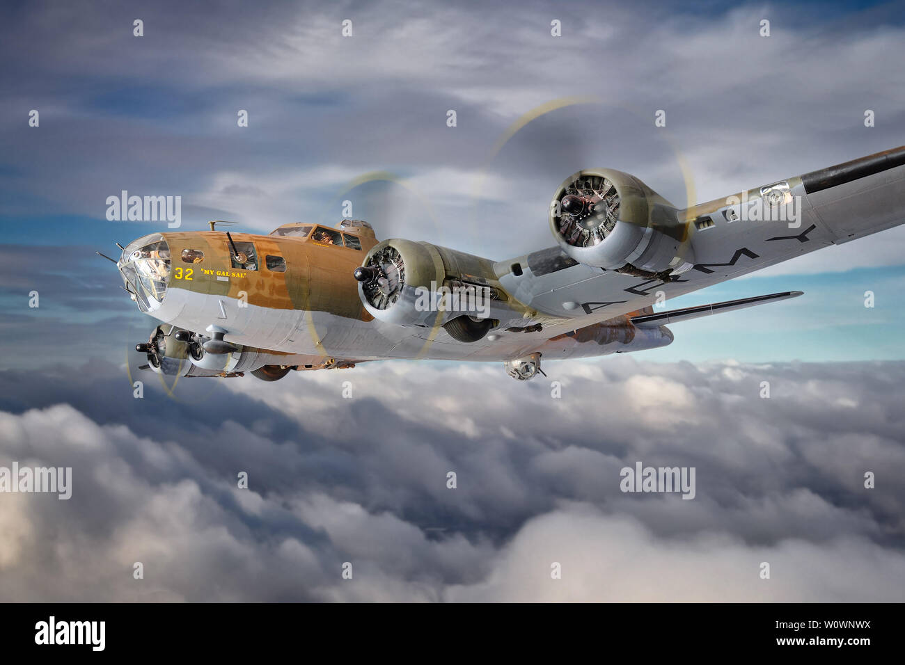 Boeing b 17 flying fortress ww2 hi-res stock photography and images - Alamy