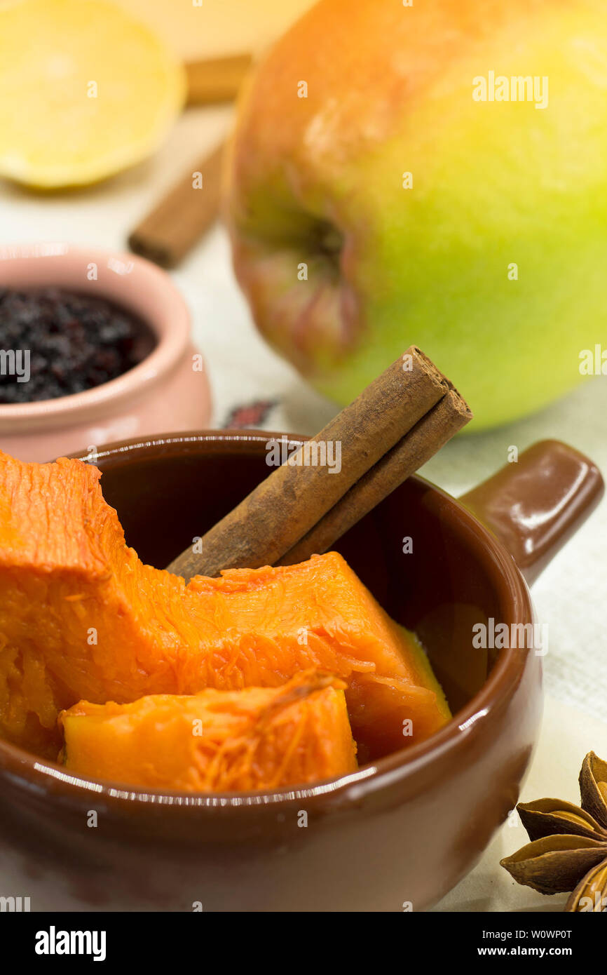 Healthy food vertical hi-res stock photography and images - Alamy