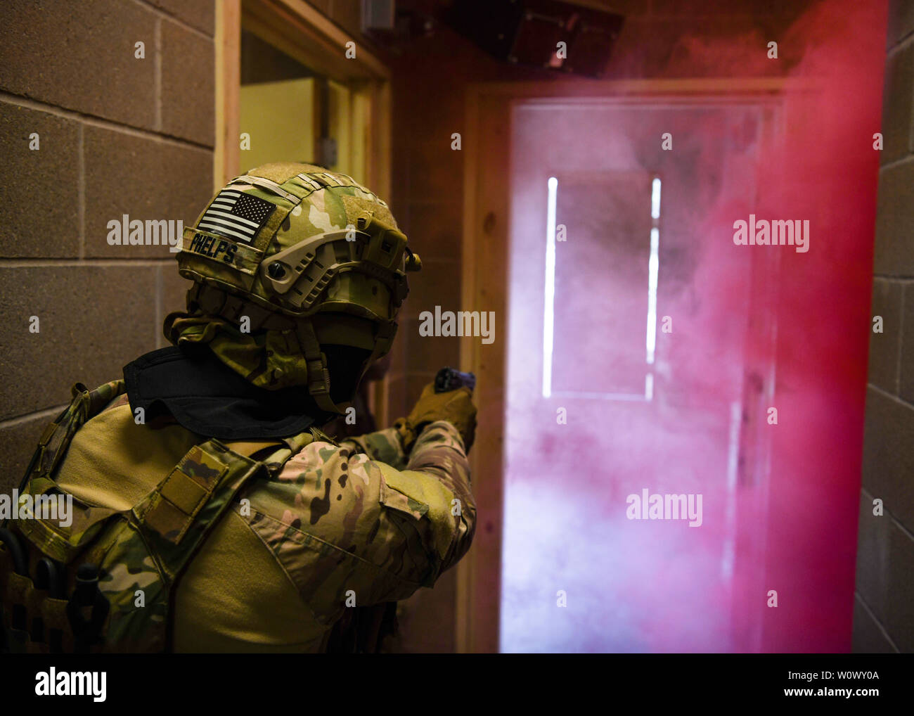 Explosive ordnance disposal eod unit hi-res stock photography and ...