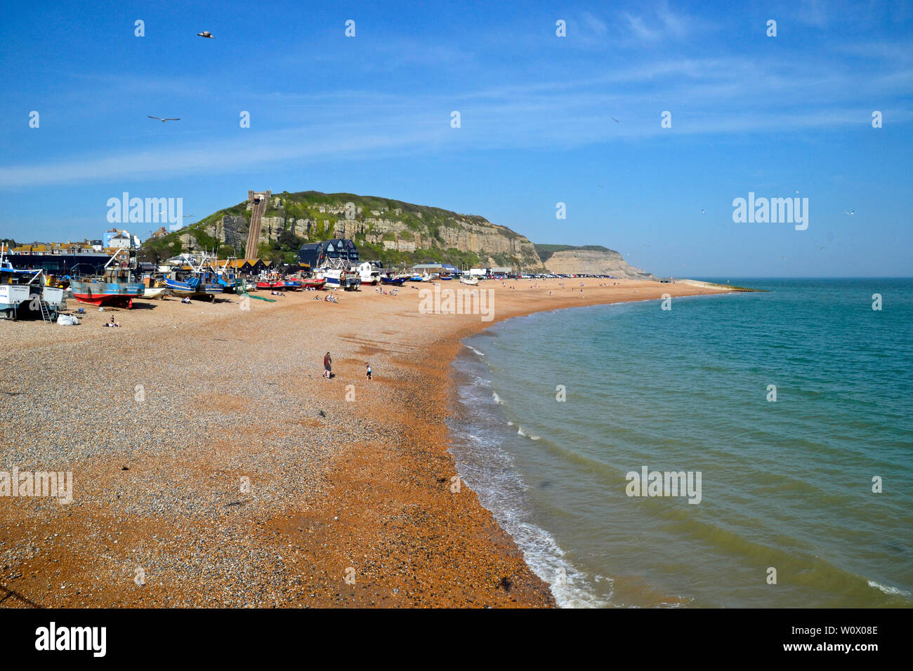 Fishing boats and equipment on Hastings Beach, Hastings, East Sussex ...