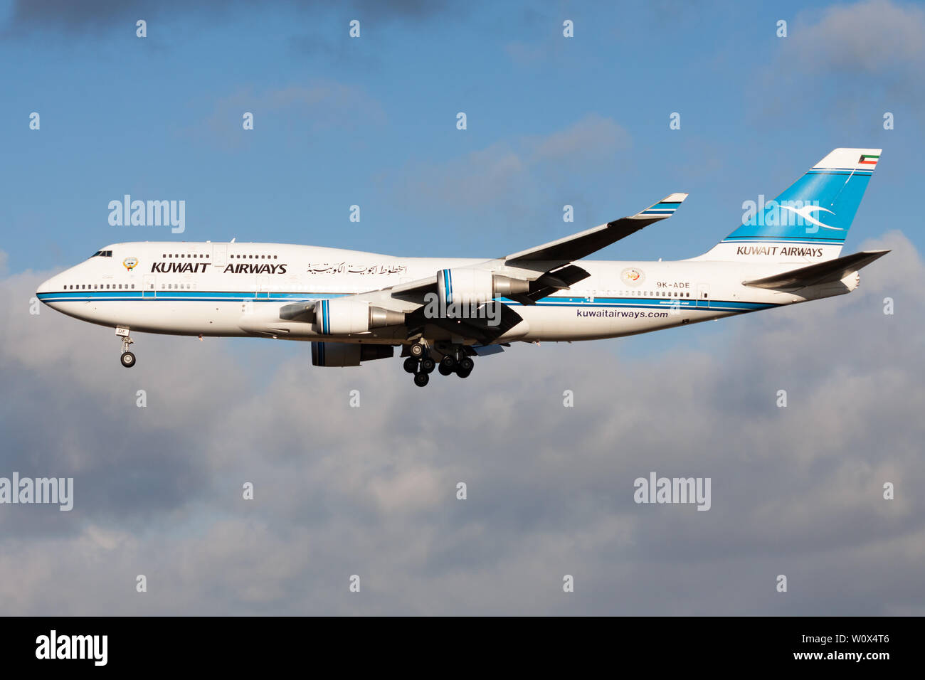 747 400 kuwait hi-res stock photography and images - Alamy