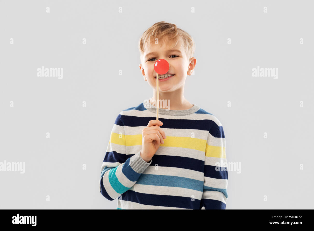 Nose party hi-res stock photography and images - Alamy