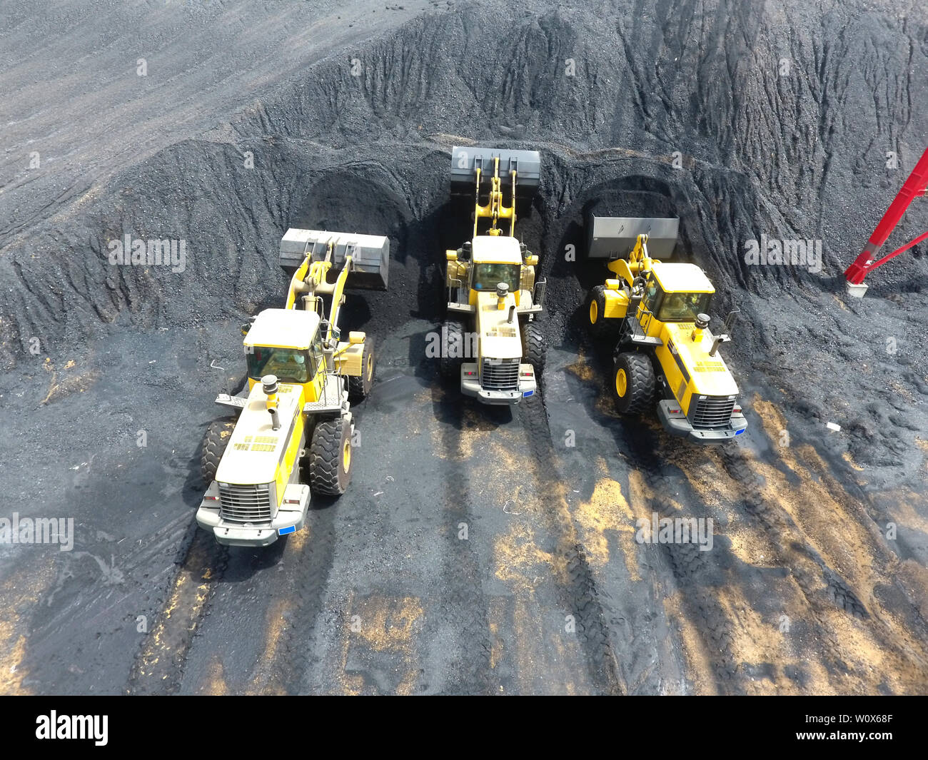 Orange truck coal transportation hi-res stock photography and images ...