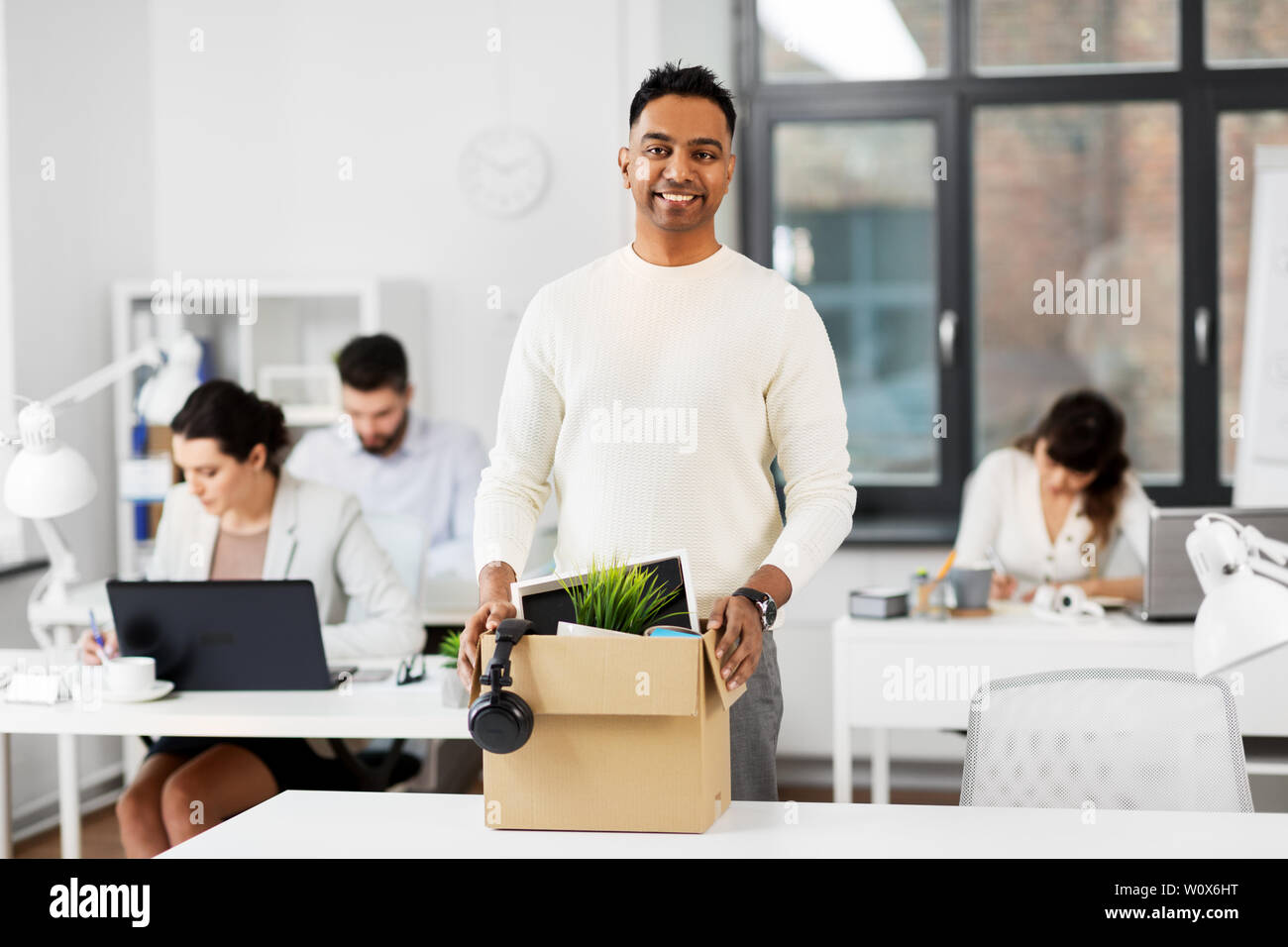 Leaving work happy box hi-res stock photography and images - Alamy