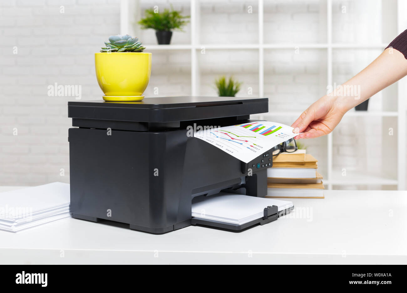 printer in office Stock Photo - Alamy