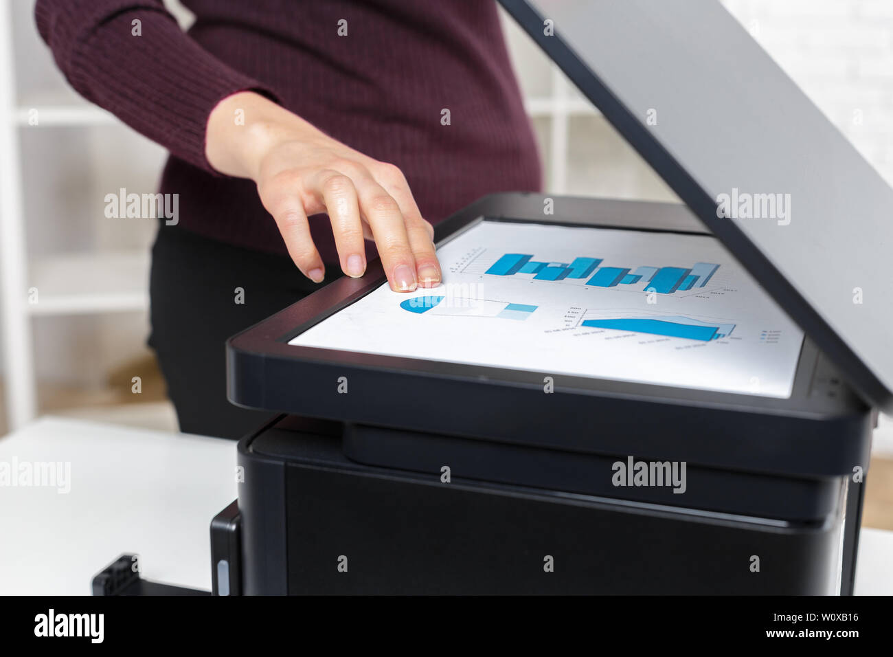 printer in office Stock Photo - Alamy