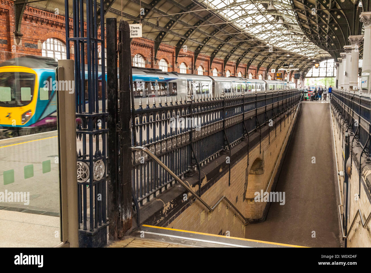 The steps and ramp to the subway leading to Darlington Railway Station ...