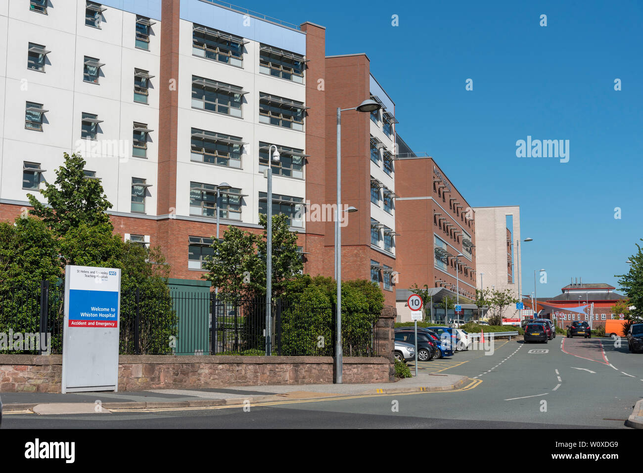 Whiston hospital hi-res stock photography and images - Alamy