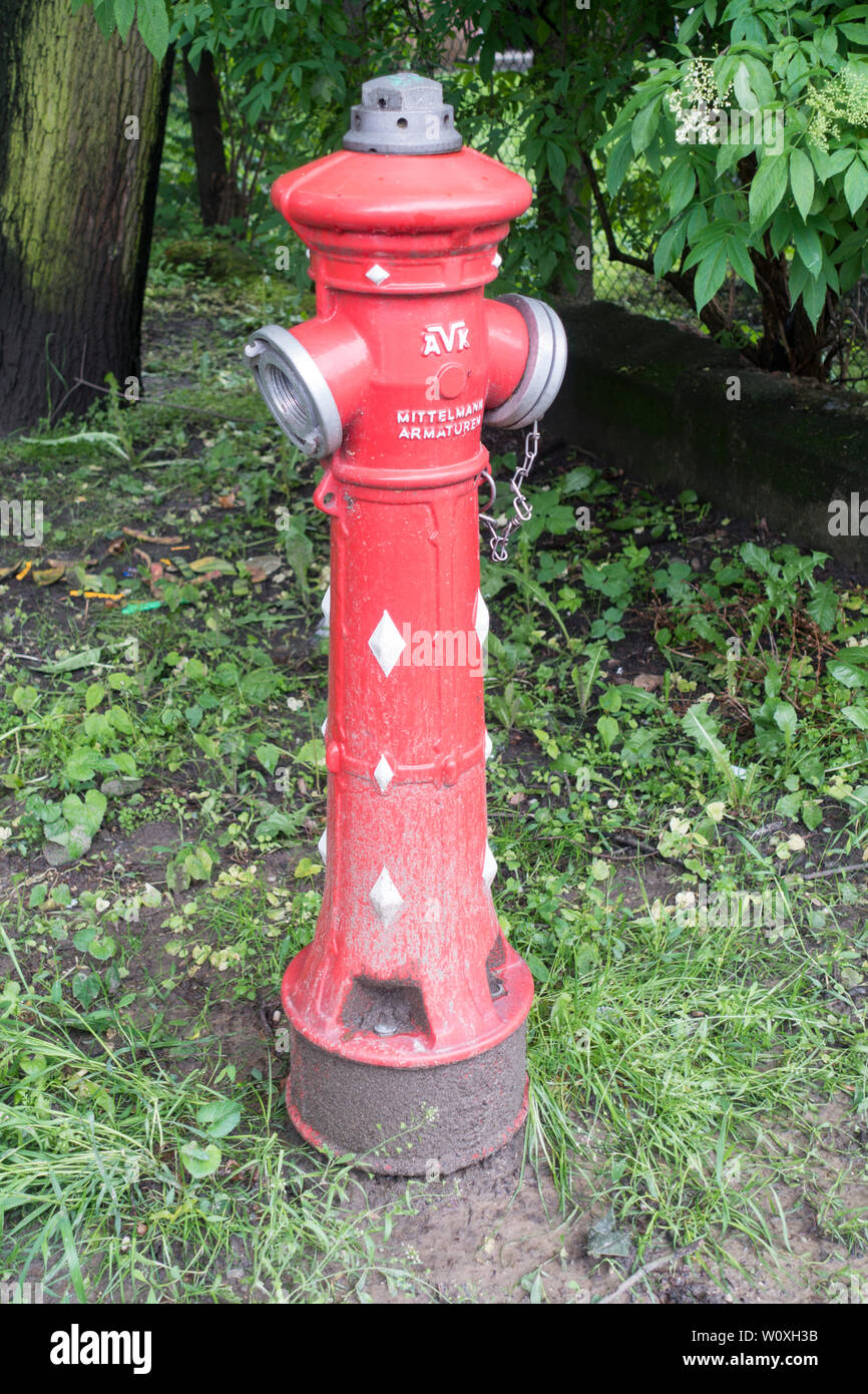 Park hydrant hi-res stock photography and images - Alamy