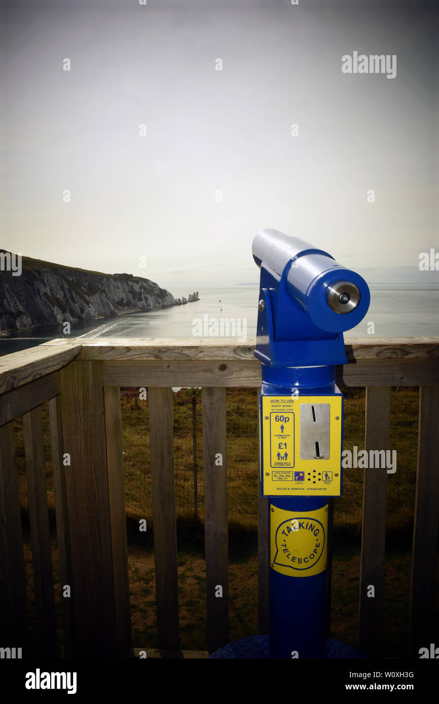 Needles viewpoint isle of wight hi-res stock photography and images - Alamy