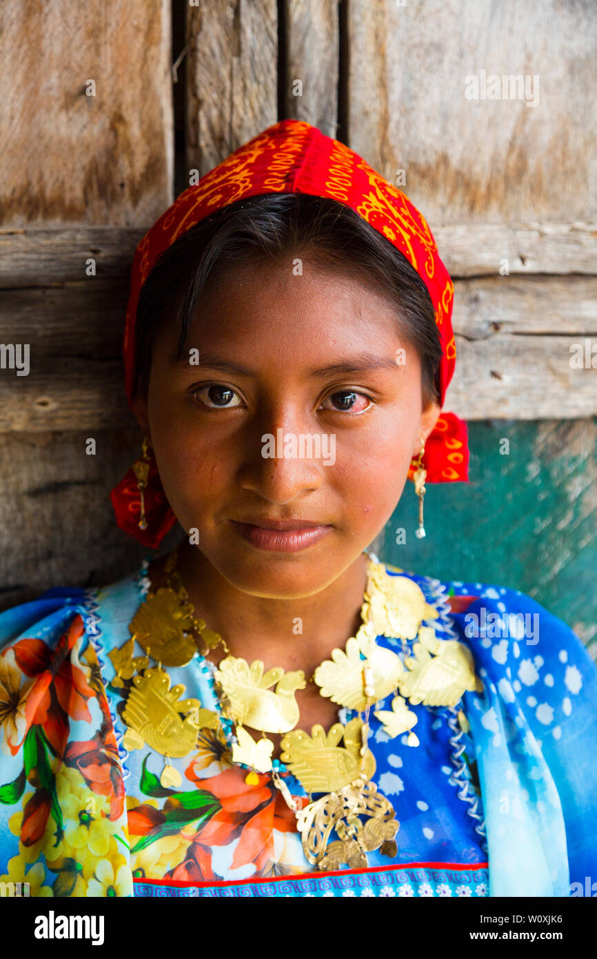 Kuna ethnic group village, San Blas archipelago, Kuna Yala Region ...