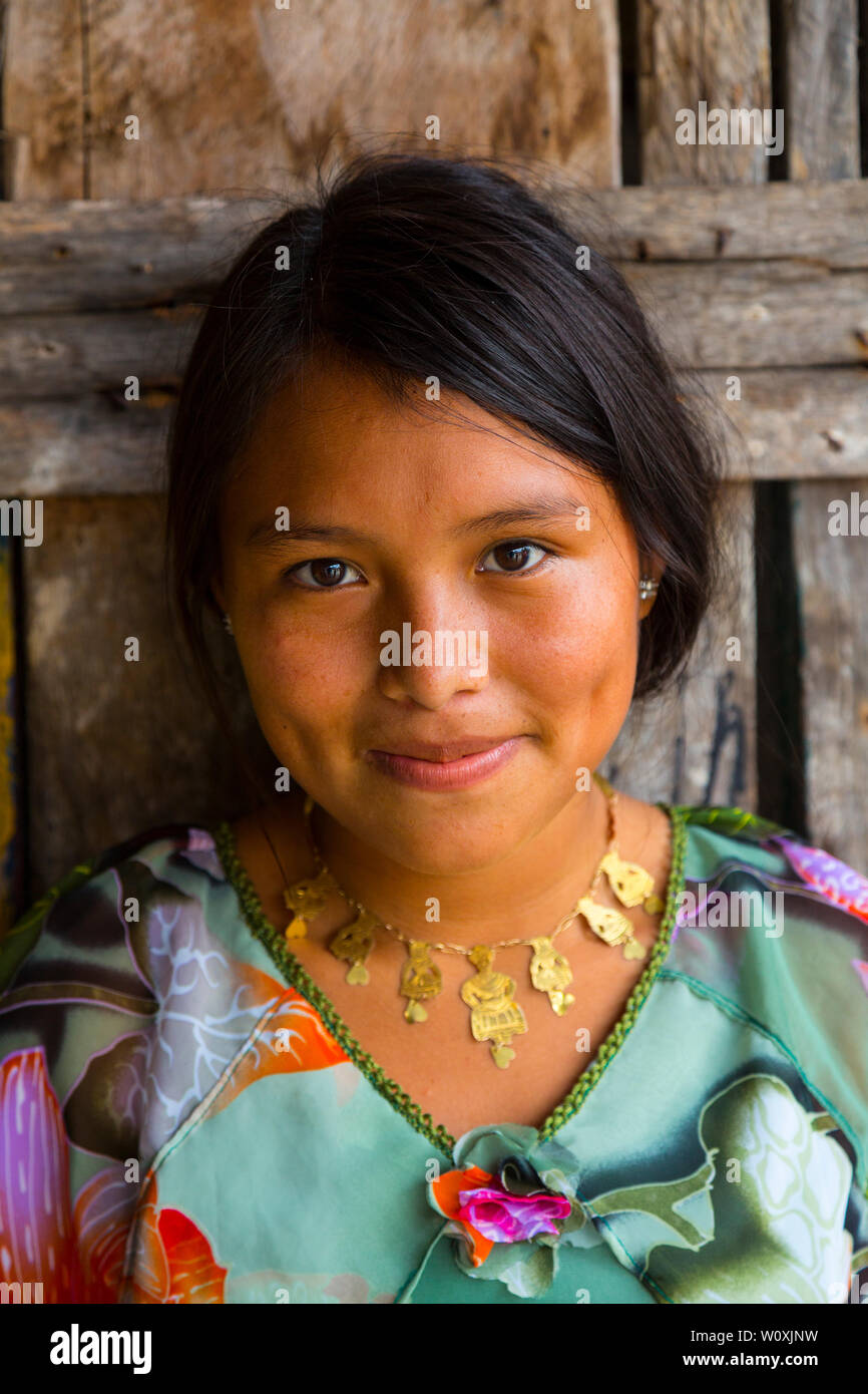 Kuna ethnic group village, San Blas archipelago, Kuna Yala Region ...