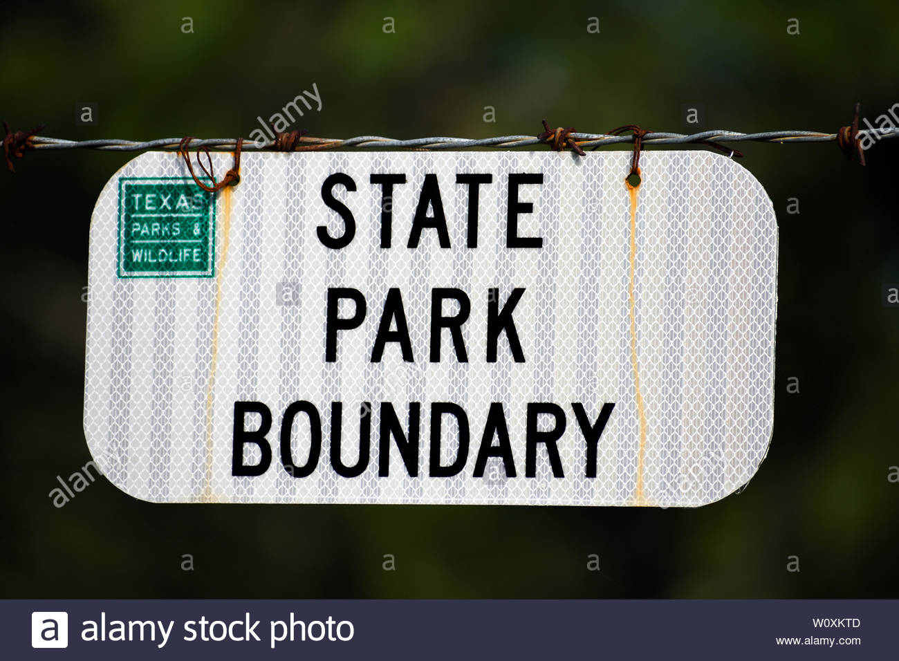 Black And White Boundary Sign High Resolution Stock Photography and ...
