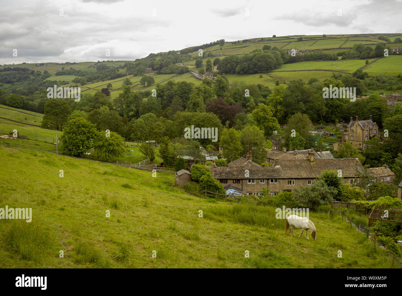 West yorkshire moors hi-res stock photography and images - Alamy
