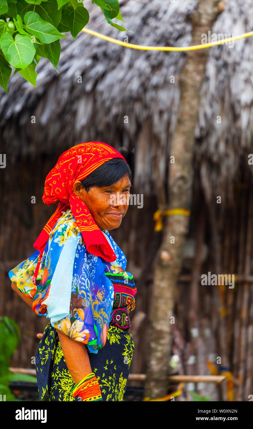 Kuna ethnic group village, San Blas archipelago, Kuna Yala Region ...