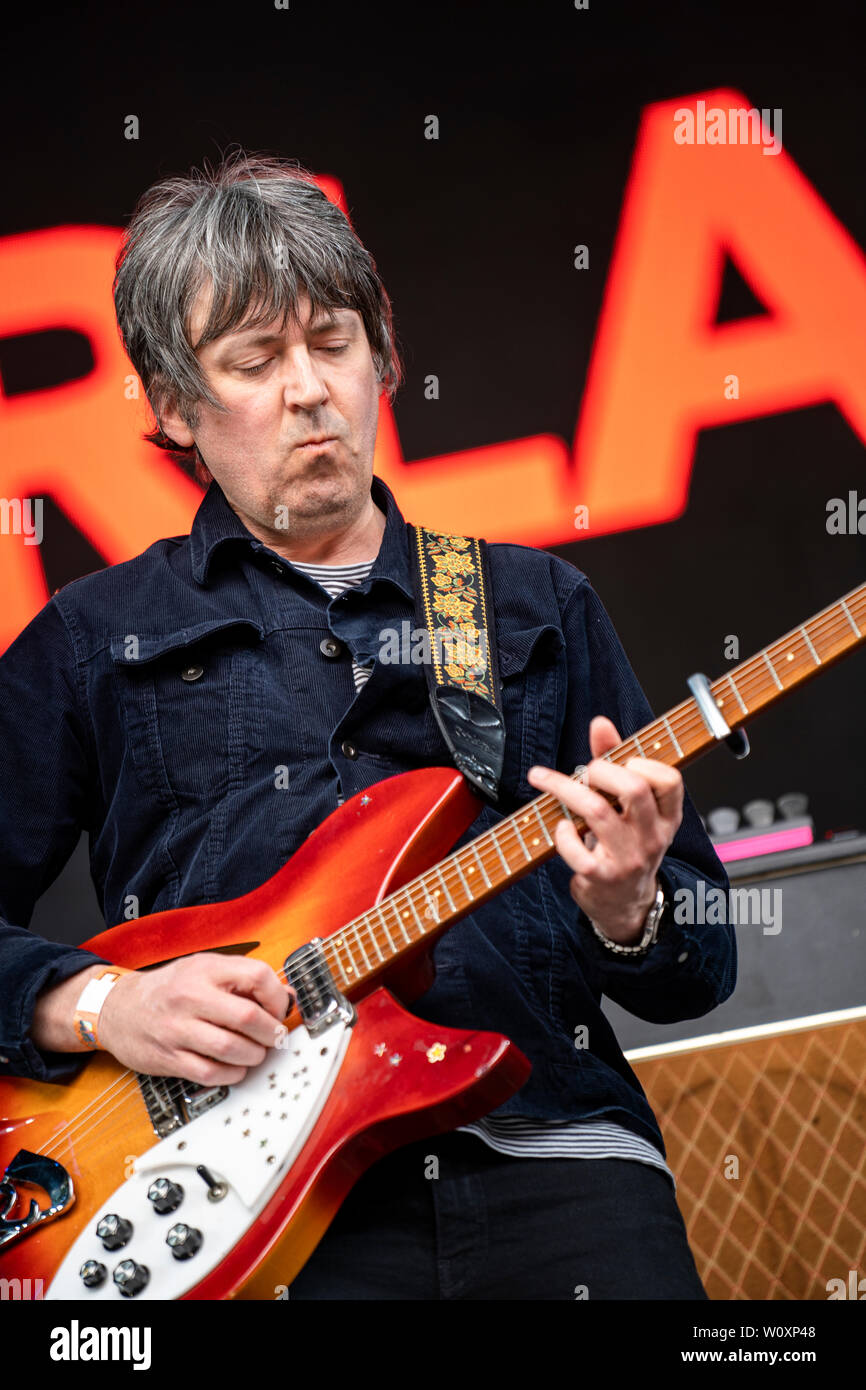 Mark collins guitarist hi-res stock photography and images - Alamy