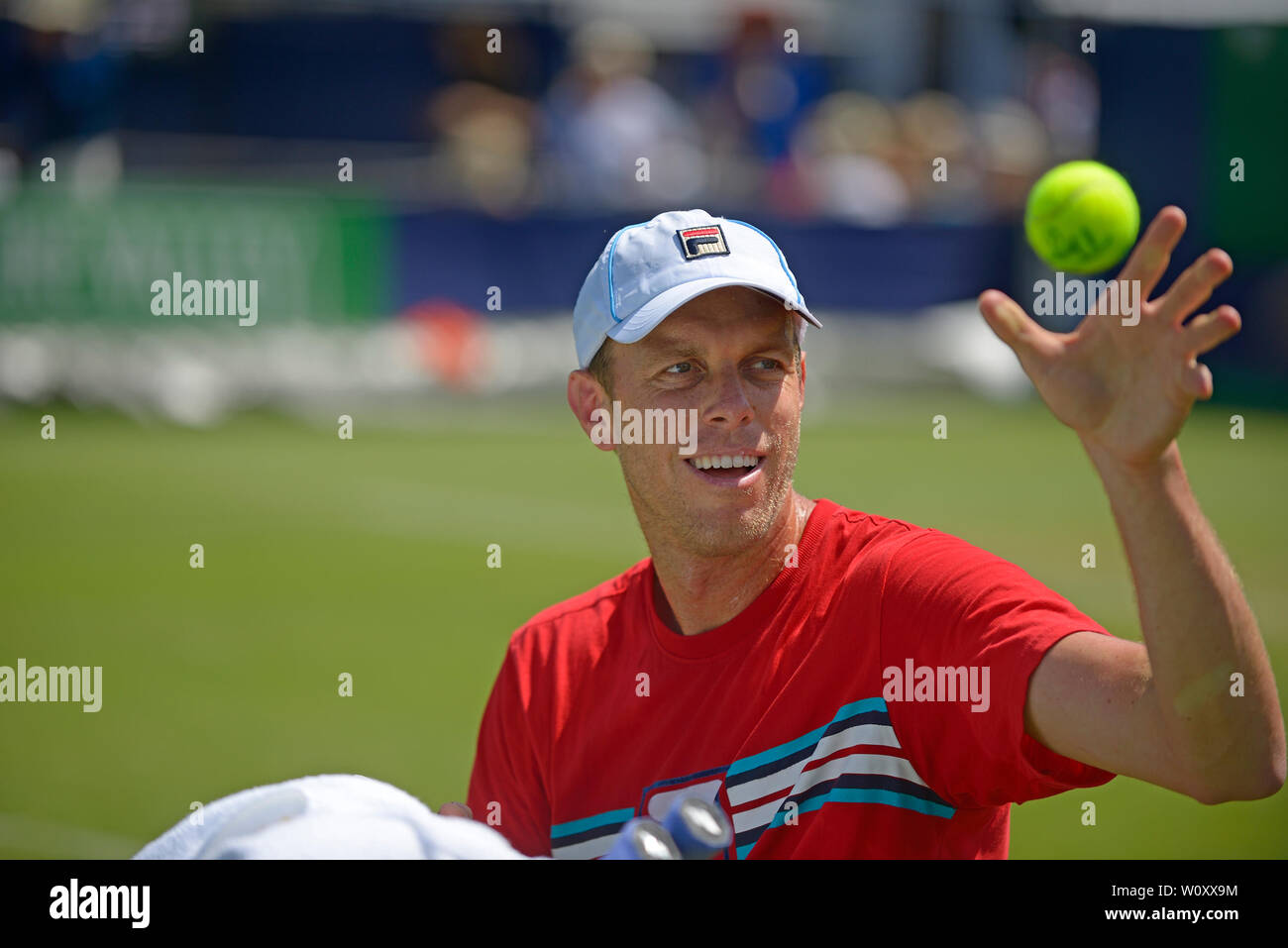 Signing a tennis ball hi-res stock photography and images - Alamy