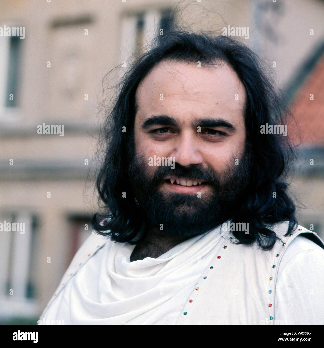 Porträt des griechischen Sängers Demis Roussos, ca. 1976. Portrait of ...
