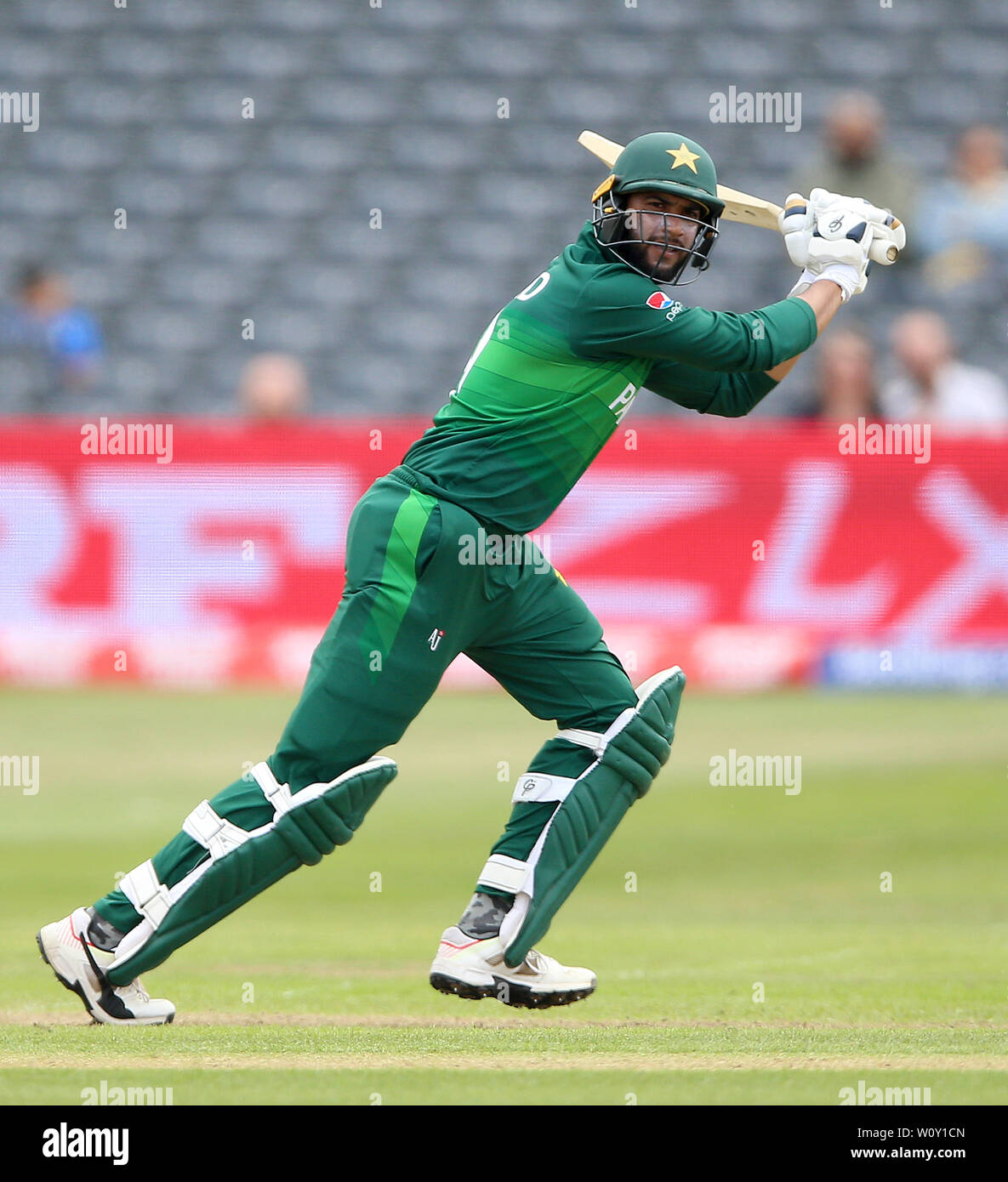 Pakistan's Imad Wasim Stock Photo - Alamy