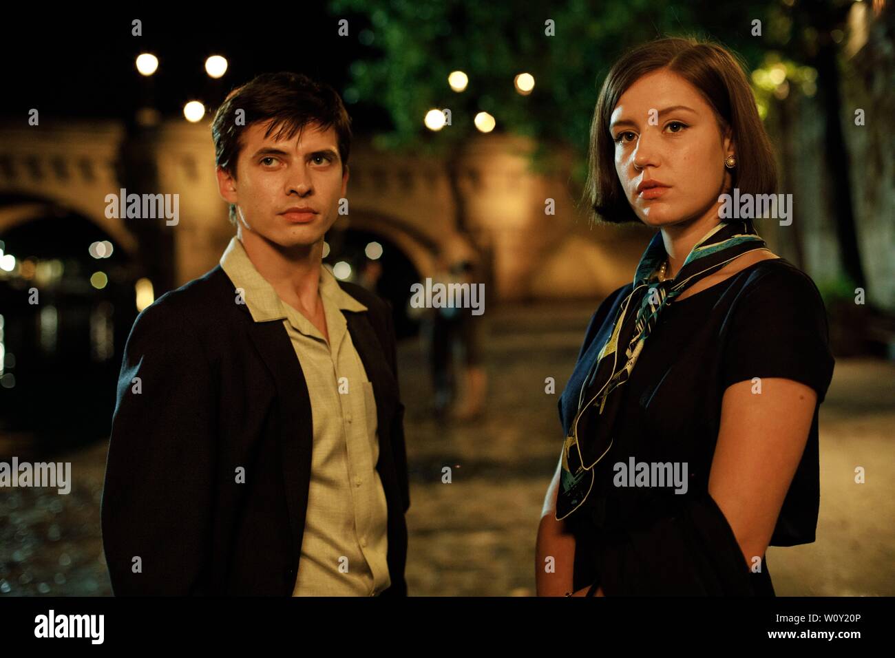 ADELE EXARCHOPOULOS and OLEG IVENKO in WHITE CROW. THE (2018). Credit ...