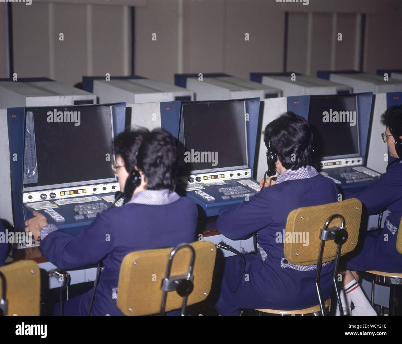 Servicio de terminal hi-res stock photography and images - Alamy