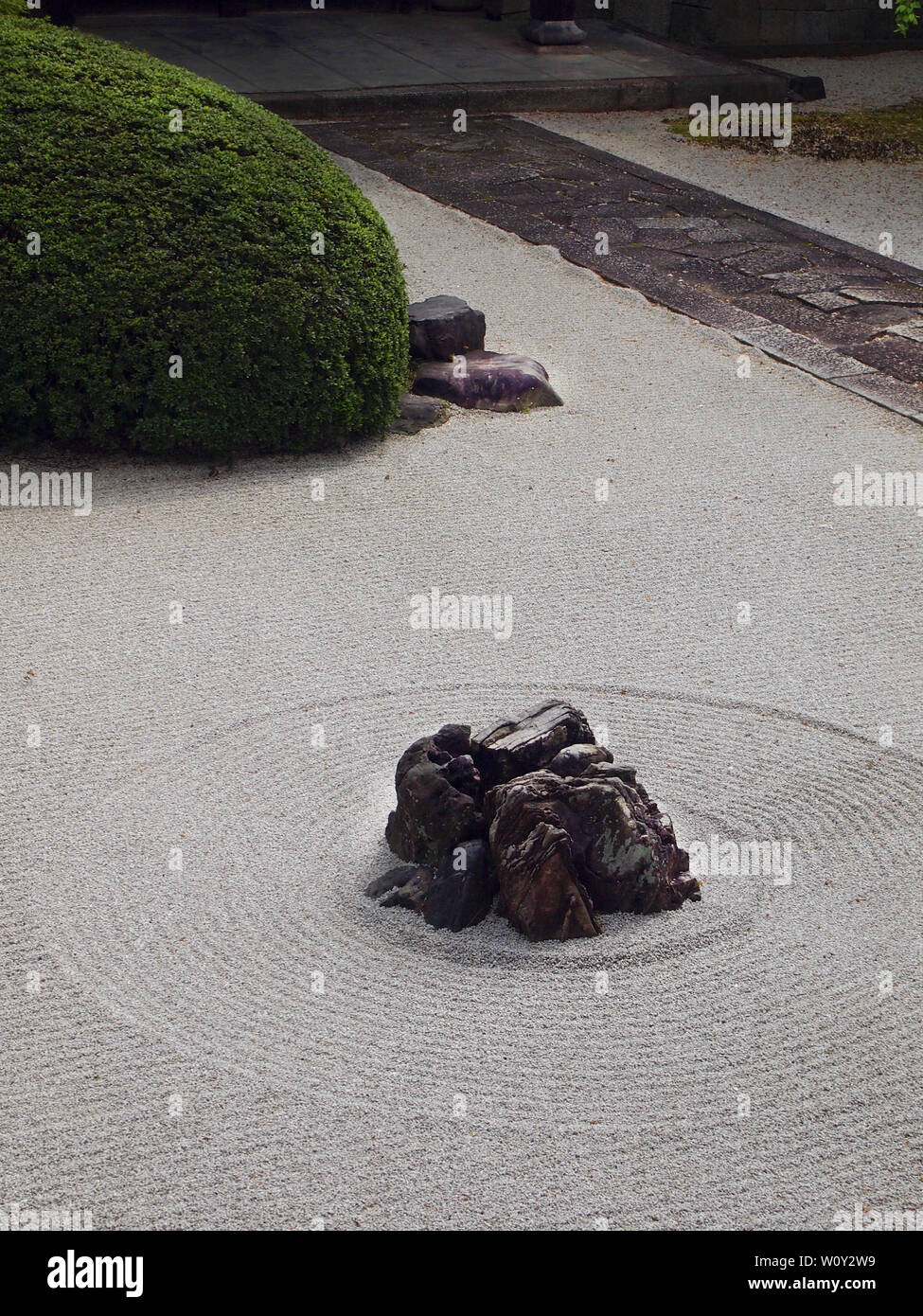 Ancient Zen Buddhism temple in Kyoto city Stock Photo - Alamy