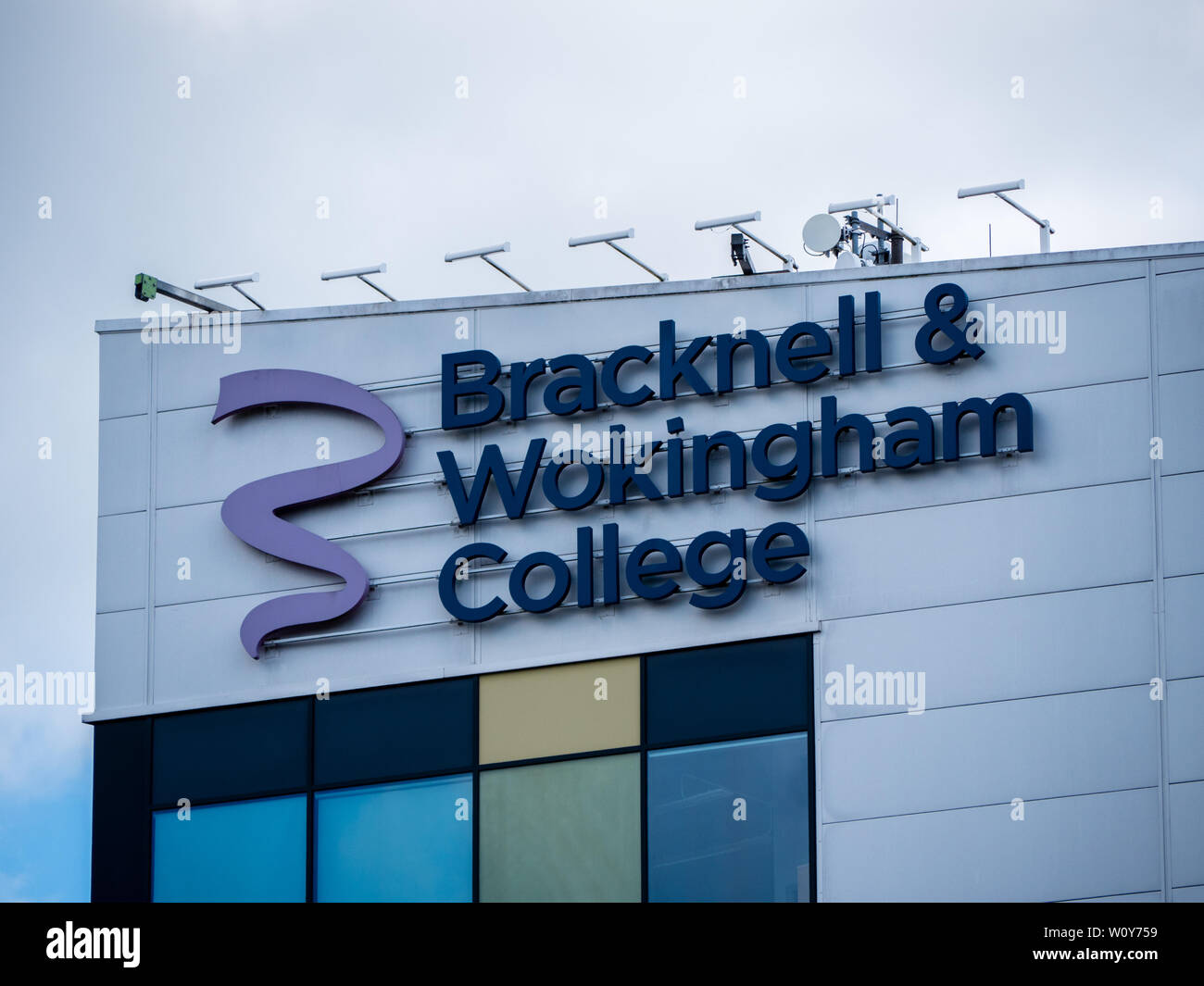 Bracknell town hi-res stock photography and images - Alamy