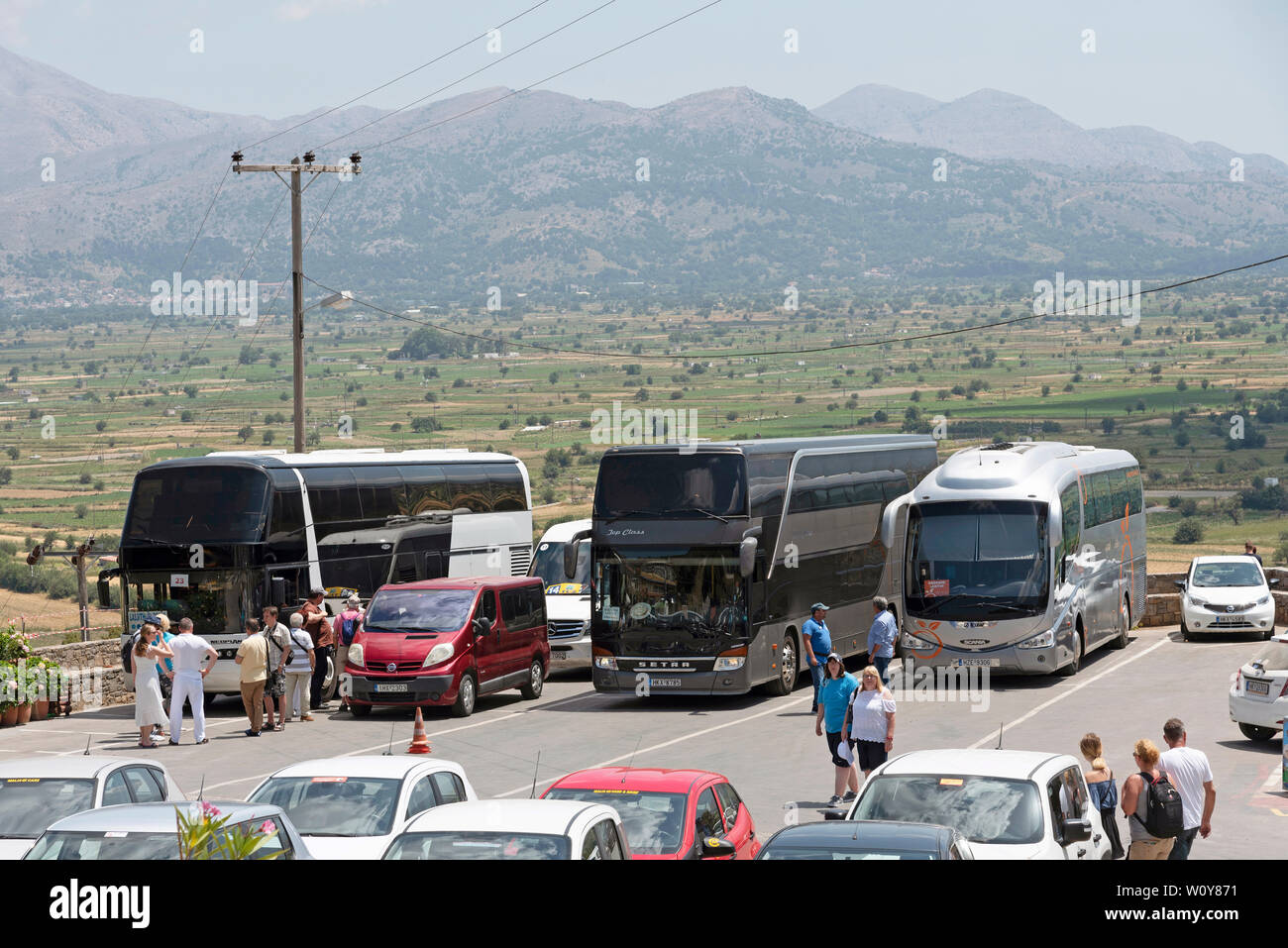 Crete buses hi-res stock photography and images - Alamy