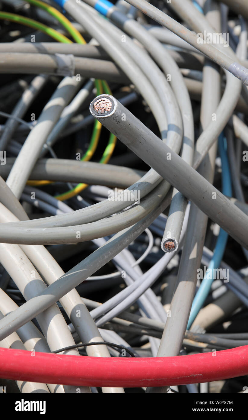 electric cables in the landfill for the recovery of the copper and to ...