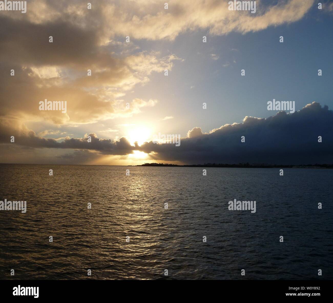 Pic paradis st martin hi-res stock photography and images - Alamy