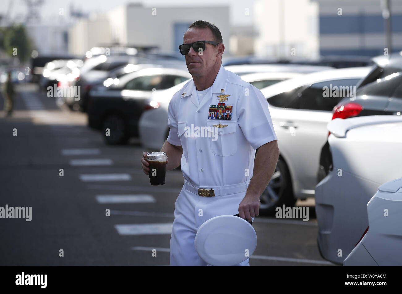 Edward gallagher navy hi-res stock photography and images - Alamy