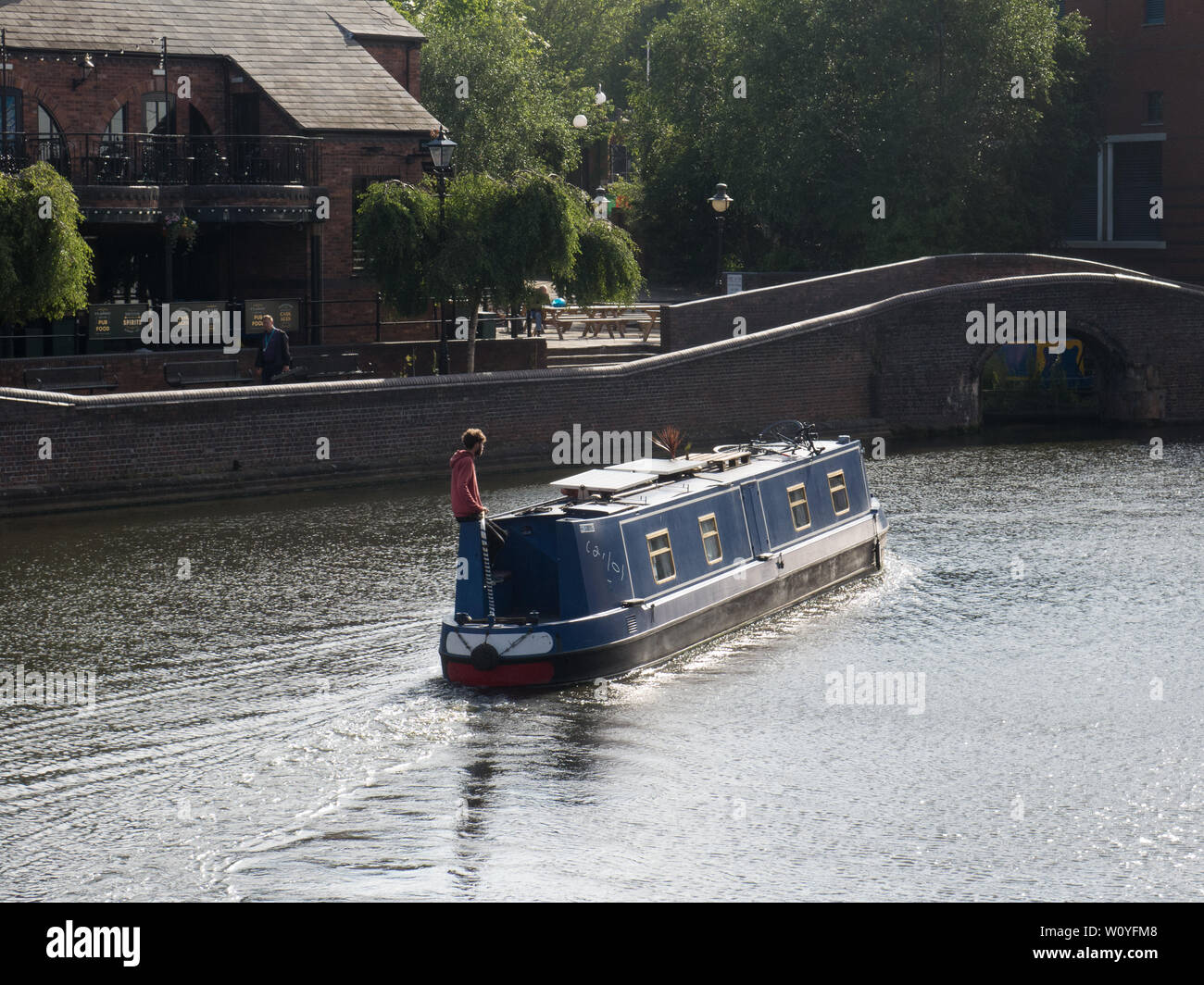 Birmingham Worcester Canal, Broad st area Stock Photo - Alamy