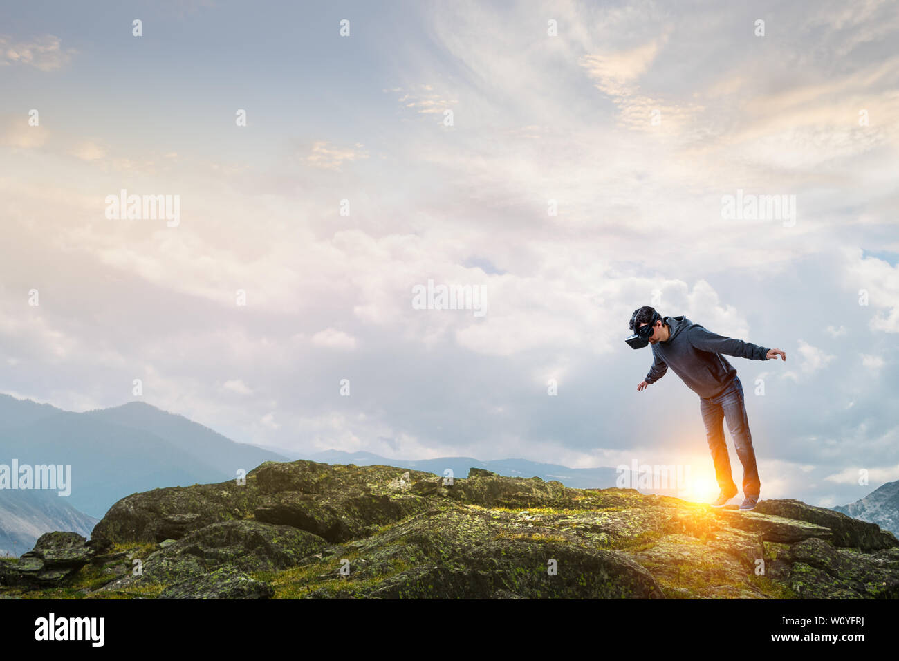 Virtual reality landscape hi-res stock photography and images - Alamy