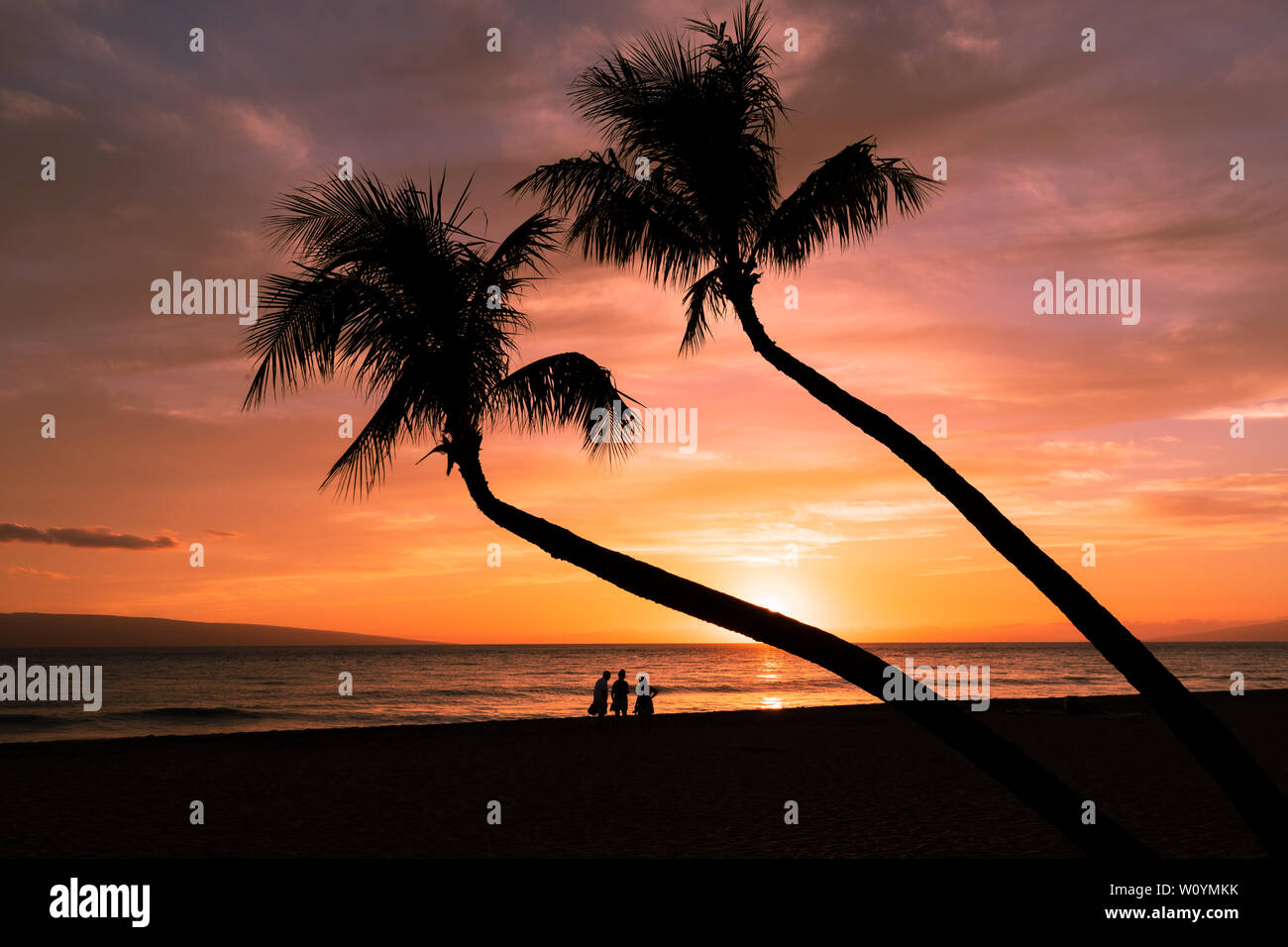 Beautiful Maui Sunset Stock Photo - Alamy