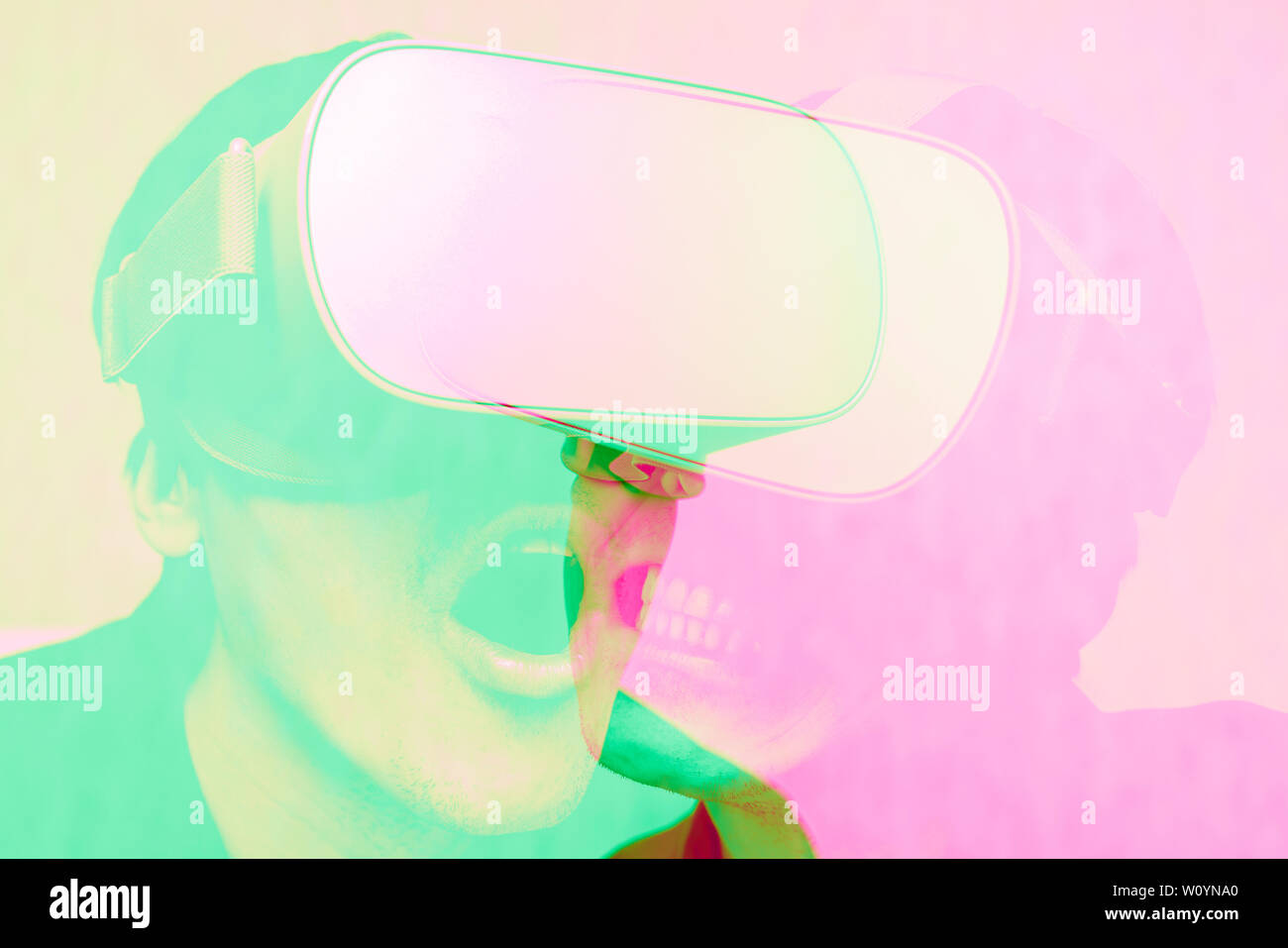 Anaglyph hi-res stock photography and images - Alamy