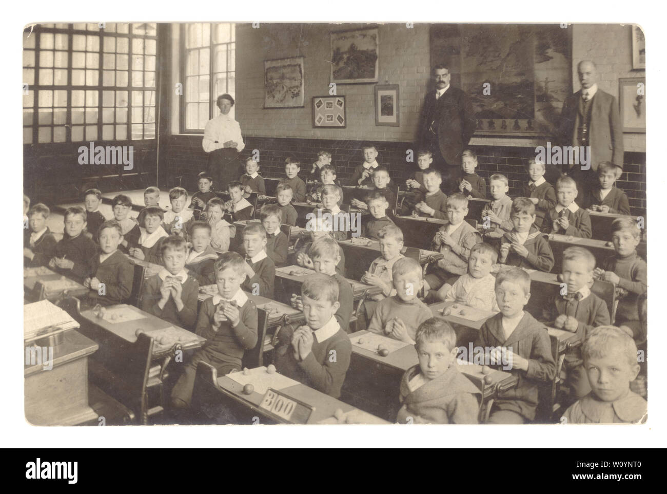 Edwardian school classroom hi-res stock photography and images - Alamy