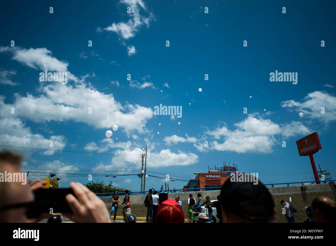 Toncontin airport hi-res stock photography and images - Alamy