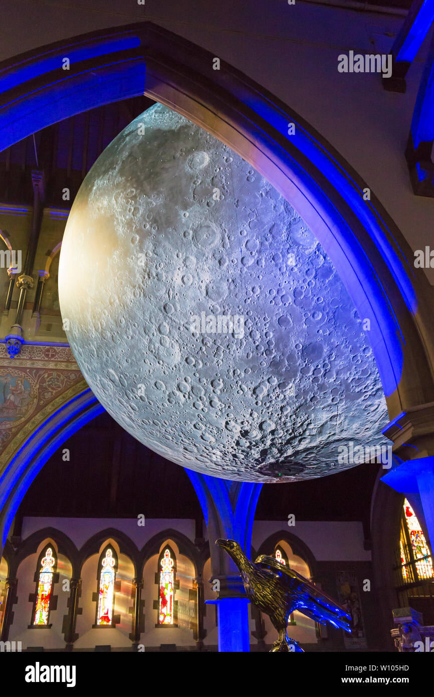 Dorset stain glass window hi-res stock photography and images - Alamy