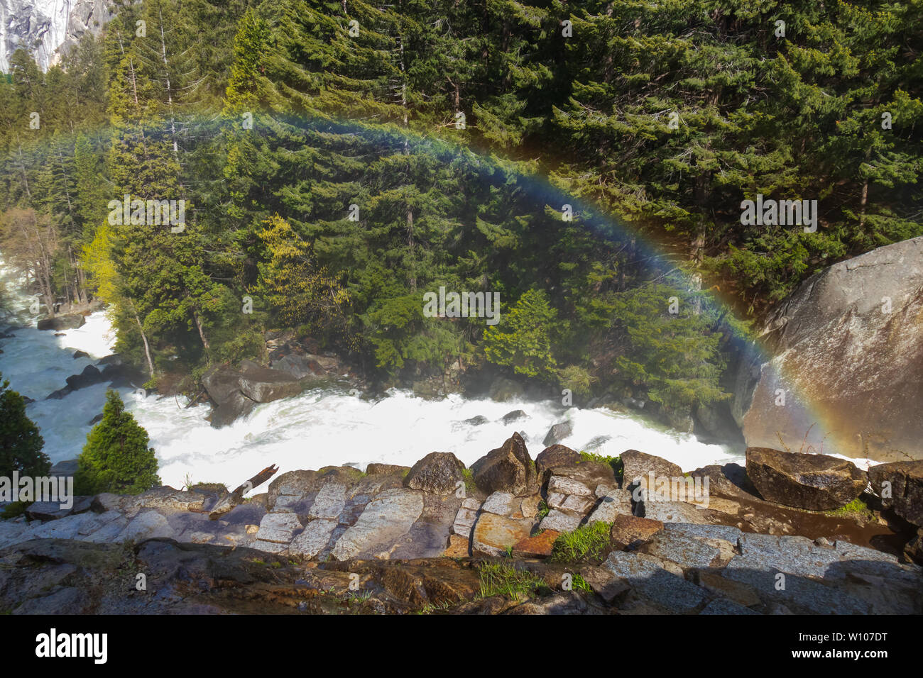 Beautiful rainbow california landscape hi-res stock photography and ...