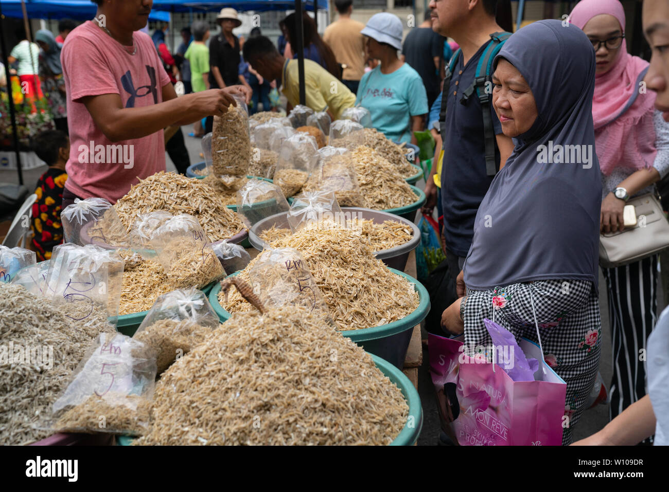 Dried fish kota kinabalu hi-res stock photography and images - Alamy