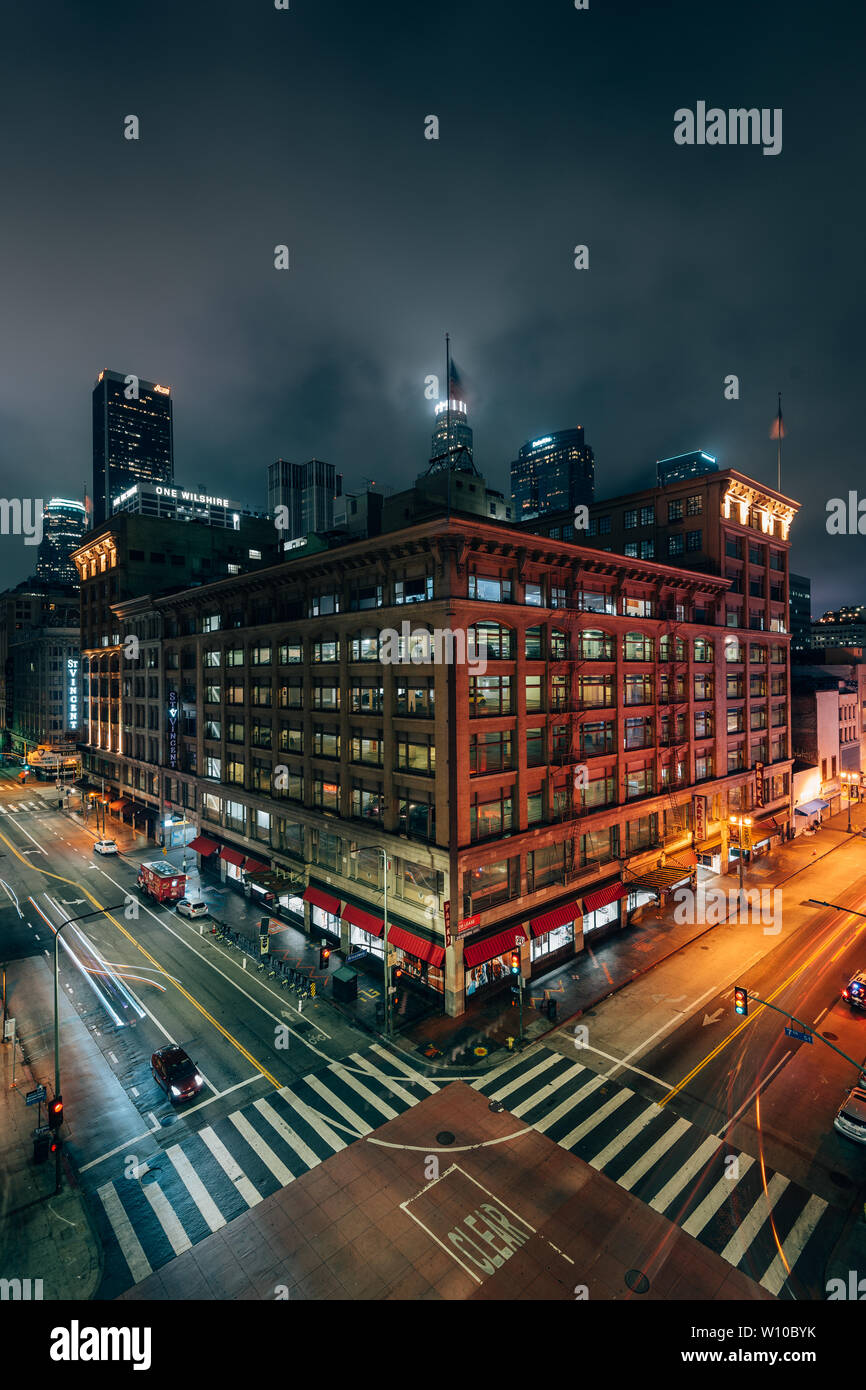 Cityscape night view of an intersection on Broadway in downtown Los ...
