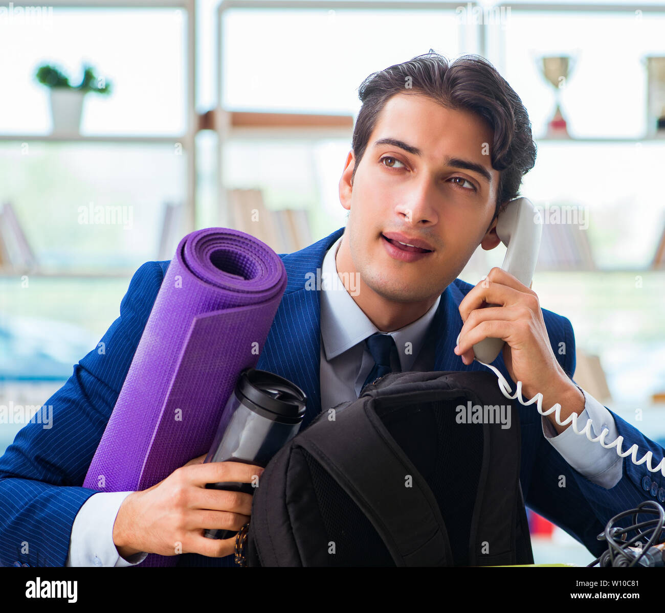 Man getting ready work talking hi-res stock photography and images - Alamy