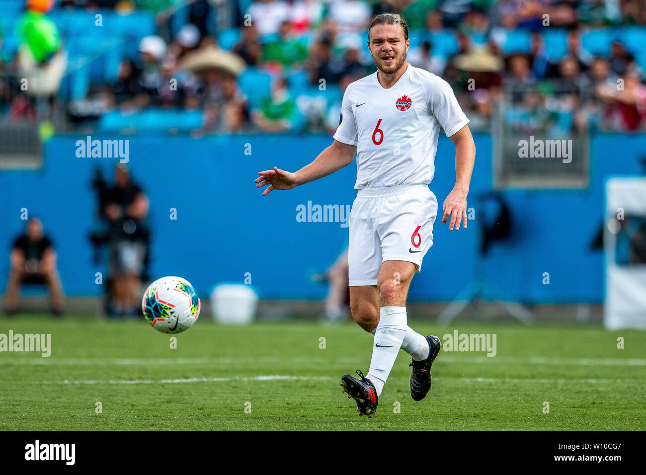 Charlotte, NC, USA. 23rd June, 2019. Canada midfielder Samuel Piette (6 ...