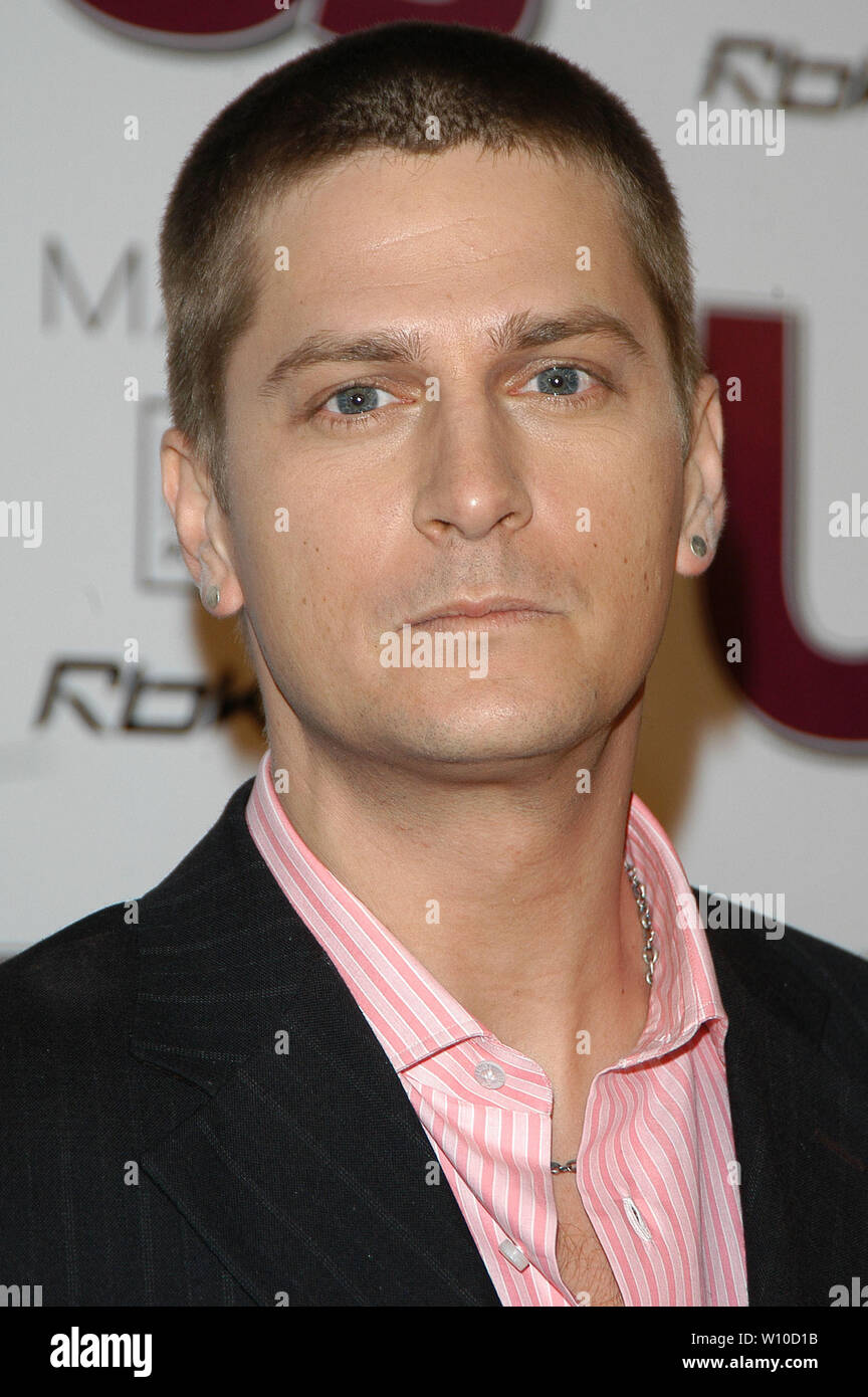 Rob Thomas at The Young Hot Hollywood Style Awards held at Element ...