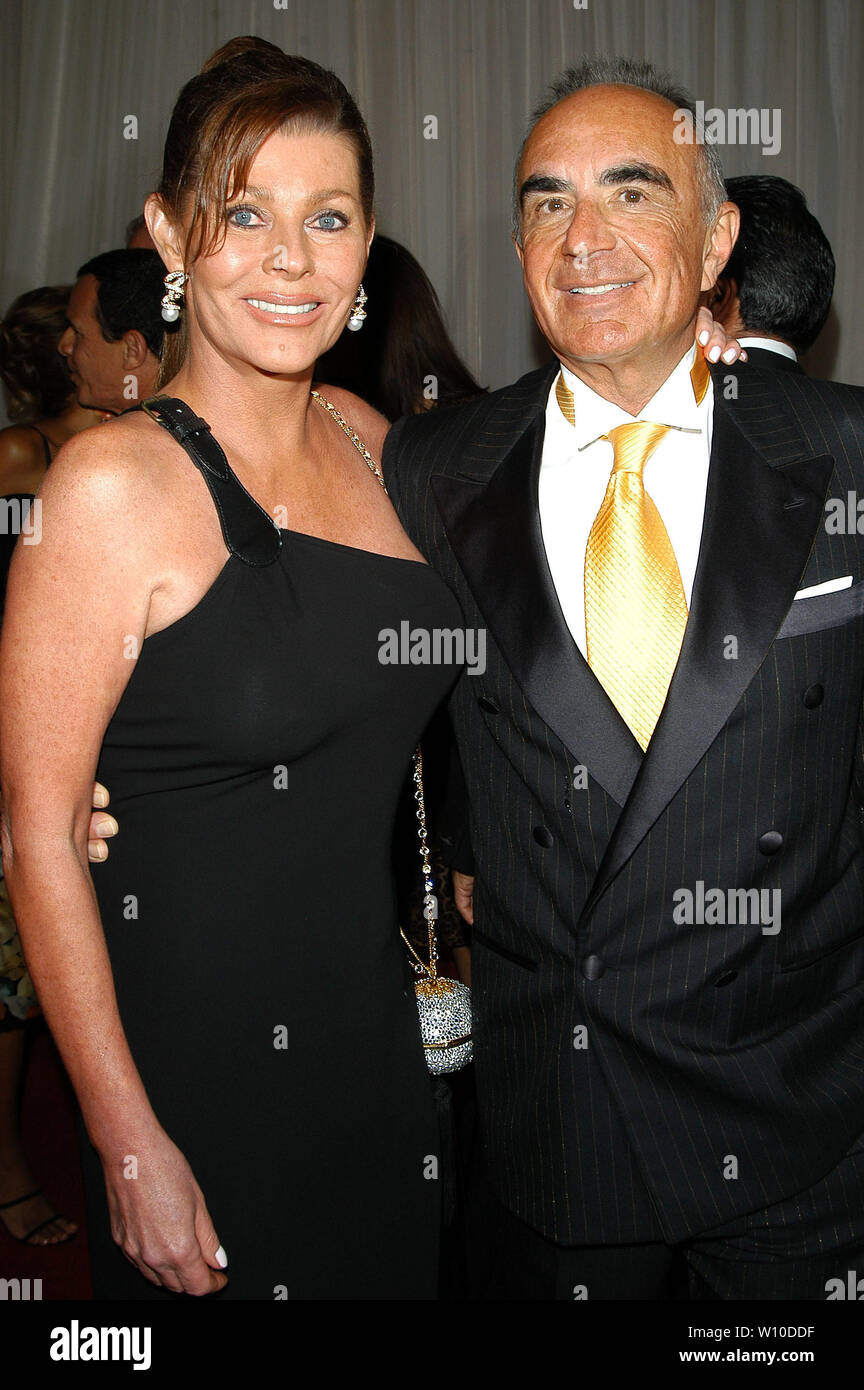 Linell shapiro robert shapiro hi-res stock photography and images - Alamy