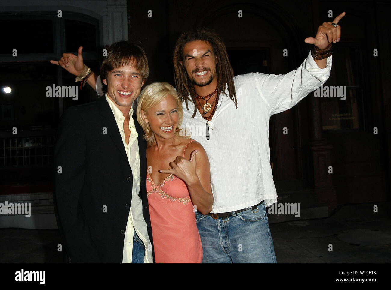 "North Shore" Cast - Jay Kenneth Johnson, Nikki De Loach & Jason Momoa ...