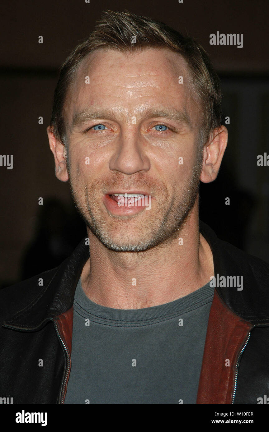Daniel Craig at the Industry Screening of "Munich" held at the Academy ...