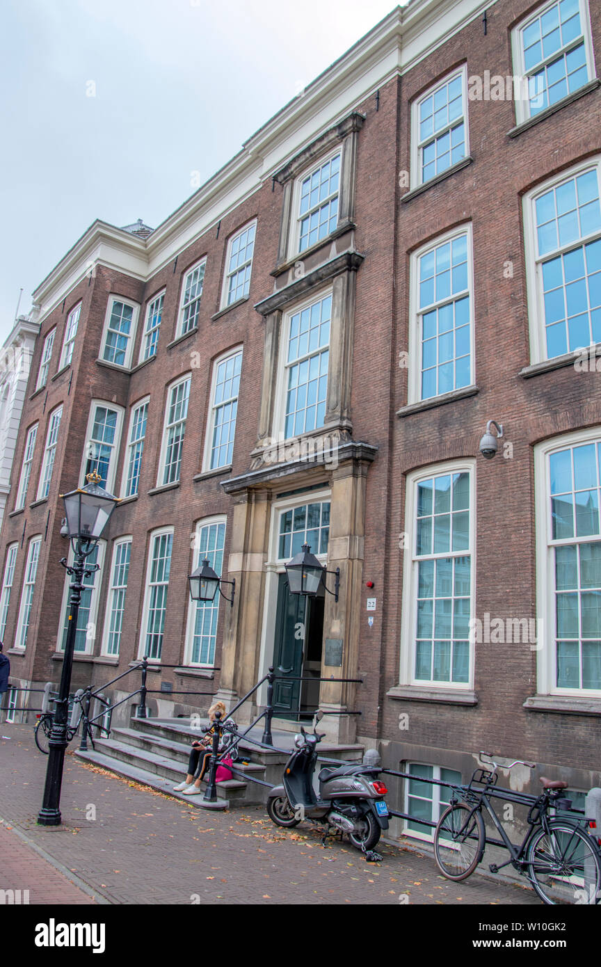 Raad van state hi-res stock photography and images - Alamy