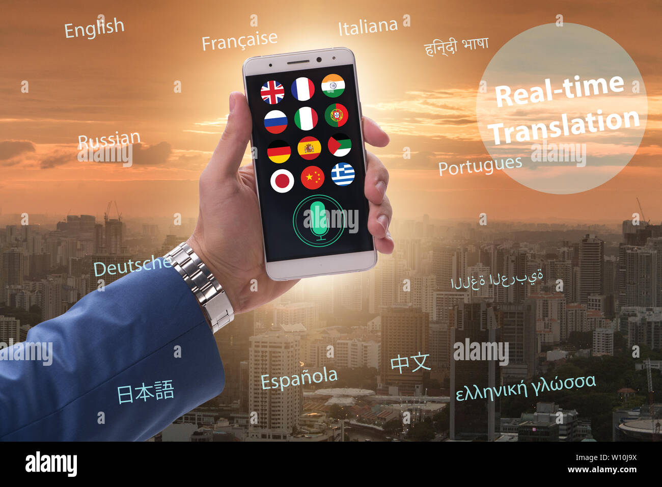 Concept of real time translation with smartphone app Stock Photo - Alamy