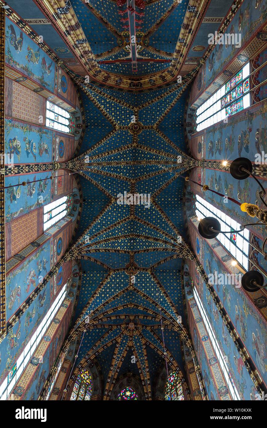 Vaulted ceiling, star vault of the gothic St. Mary's Basilica, 14th ...